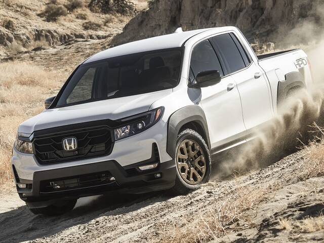 2025 Honda Ridgeline Review, Ranking, Versions & Pricing | MotorDonkey