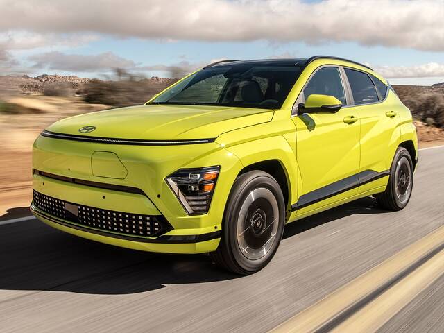 Top-Rated Electric Cars of 2025: Expert Rankings by Segment | MotorDonkey