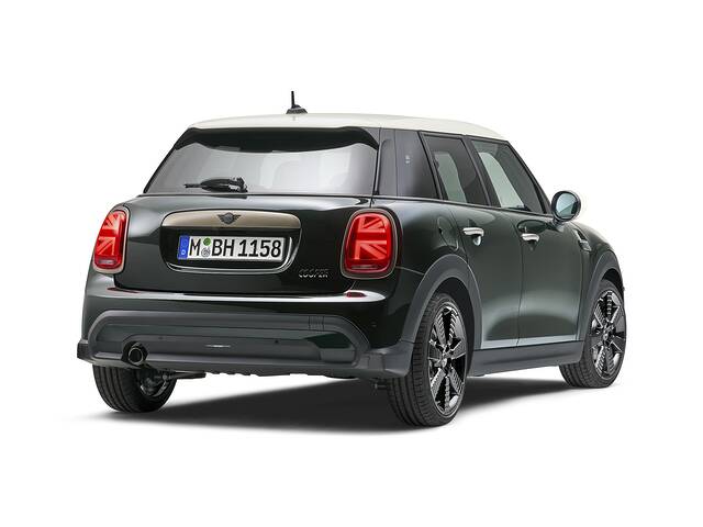 2024 Mini Cooper 4 Door Review, Versions & Pricing | MotorDonkey