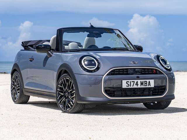 Best Convertibles of 2025 - Expertly Ranked | MotorDonkey