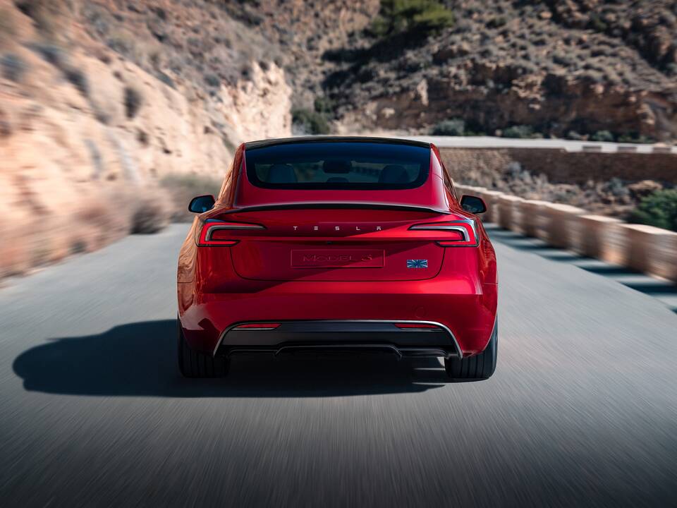 View Photos of the 2025 Tesla Model 3 | MotorDonkey