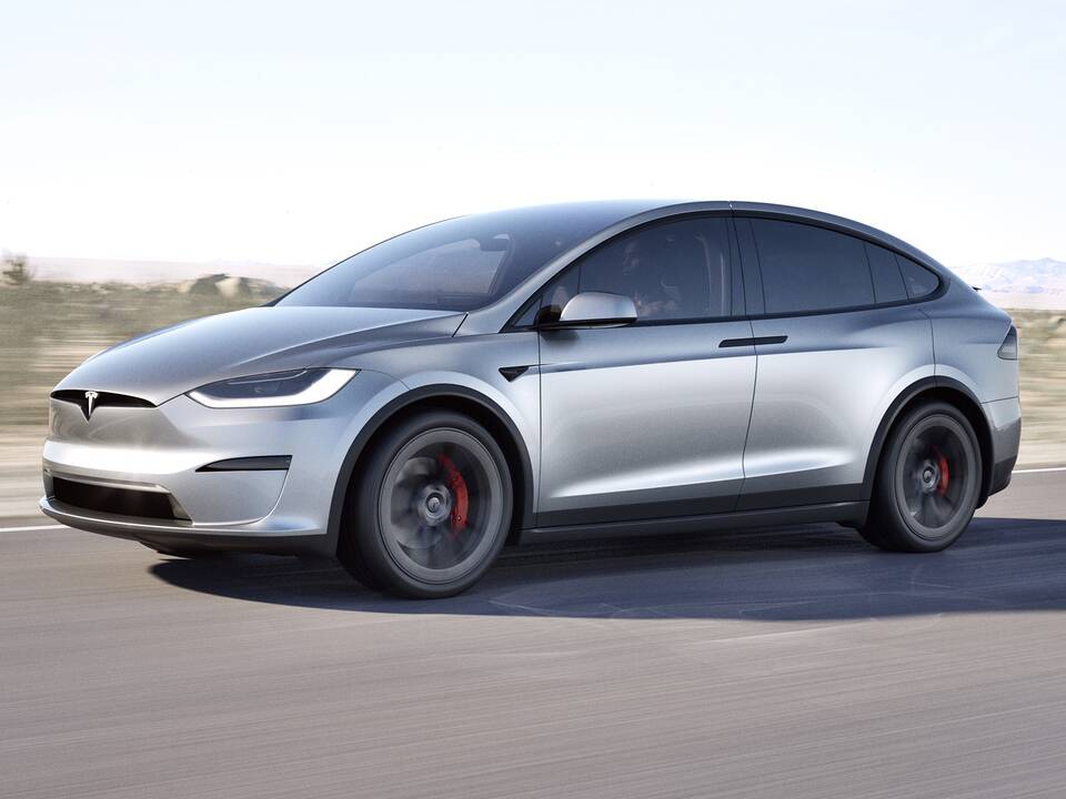 View Photos of the 2025 Tesla Model X | MotorDonkey