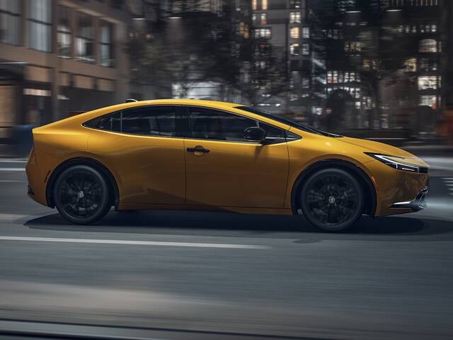 Best Compact Cars of 2025 - Expert Rankings & Advice | MotorDonkey