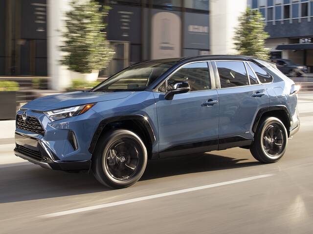Best MPG Hybrid SUVs of 2025: Expert Rankings & Advice | MotorDonkey