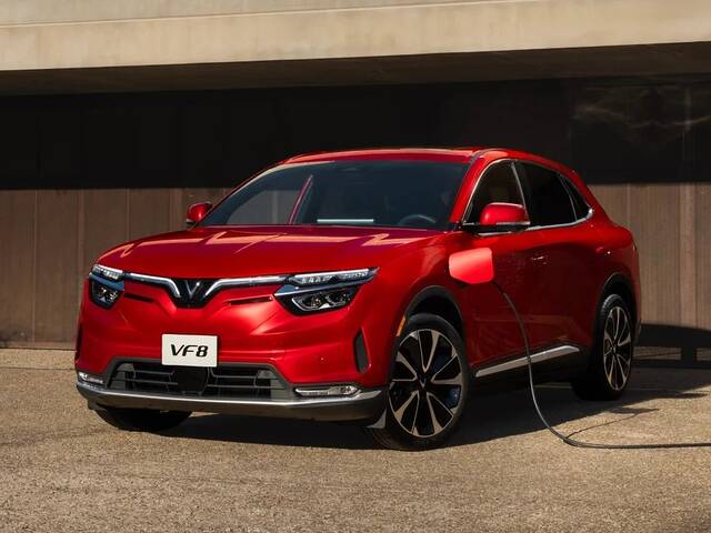 2024 VinFast VF 8 Review, Ranking, Versions & Pricing | MotorDonkey